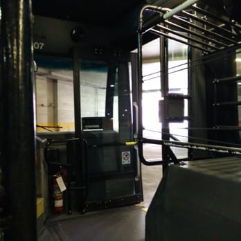 747 EXPRESS BUS - Updated December 2025 - 24 Photos & 53 Reviews ...