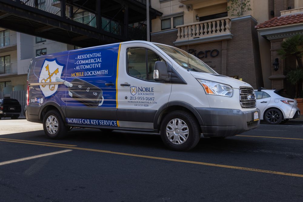 NOBLE LOCKSMITH - Updated October 2025 - 15 Reviews - Los Angeles ...