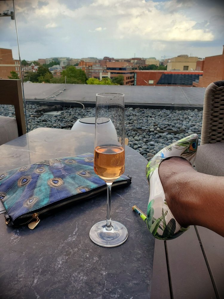 CUT ABOVE - 27 Photos & 28 Reviews - Lounges - 1050 31st St NW ...