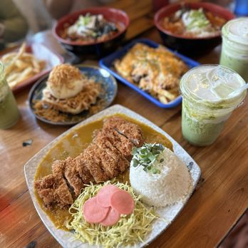 CAFE HWASAN - Updated August 2024 - 659 Photos & 193 Reviews - 2001 ...