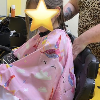 BIZZIE BEE KIDS AND FAMILY SALON - Updated December 2025 - 53 Photos ...