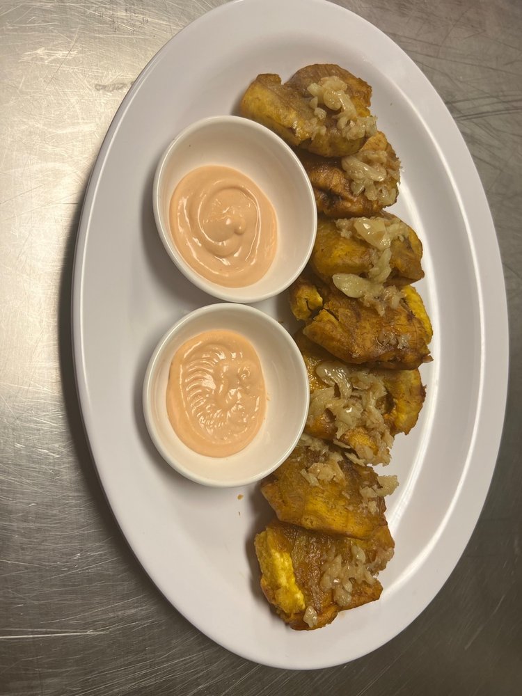 COCOLO BBQ - Updated August 2025 - 11 Photos - 407 S Warman Ave ...