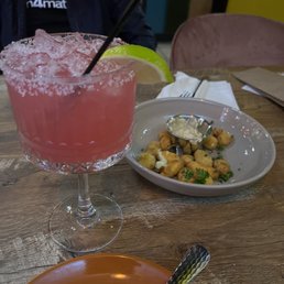 375 SOCIAL KITCHEN - 272 Photos & 119 Reviews - 8124 Agora Pkwy ...