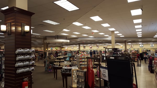 MARDEL CHRISTIAN & EDUCATION - Updated December 2025 - 25 Photos & 33 ...