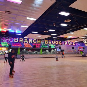 BRANCH BROOK PARK ROLLER SKATING CENTER - 47 Photos & 47 Reviews - 115 ...
