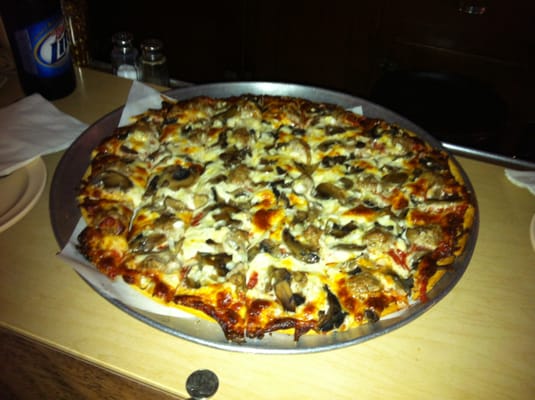 ELMER’S PLACE - Updated May 2025 - 14 Reviews - 201 E Bannerman Ave ...