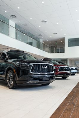 WARREN HENRY INFINITI - Updated October 2025 - 93 Photos & 121 Reviews ...