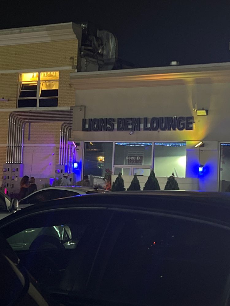 LIONS DEN LOUNGE - Updated September 2025 - 5820 Seminary Rd, Falls ...
