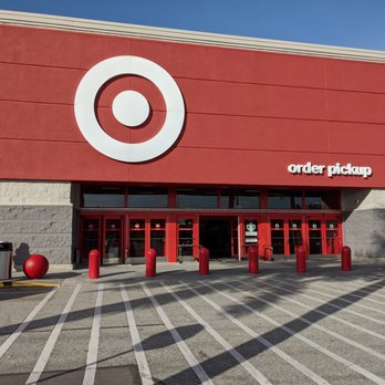 TARGET - Updated October 2025 - 29 Photos & 43 Reviews - 2430 Santa ...