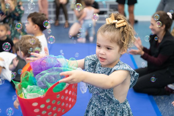 STATE OF KID - Updated January 2026 - 12 Photos - 5822 Sunset Dr, South ...