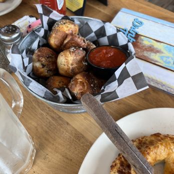 DOCKSIDE WILLIES - Updated January 2025 - 230 Photos & 174 Reviews ...