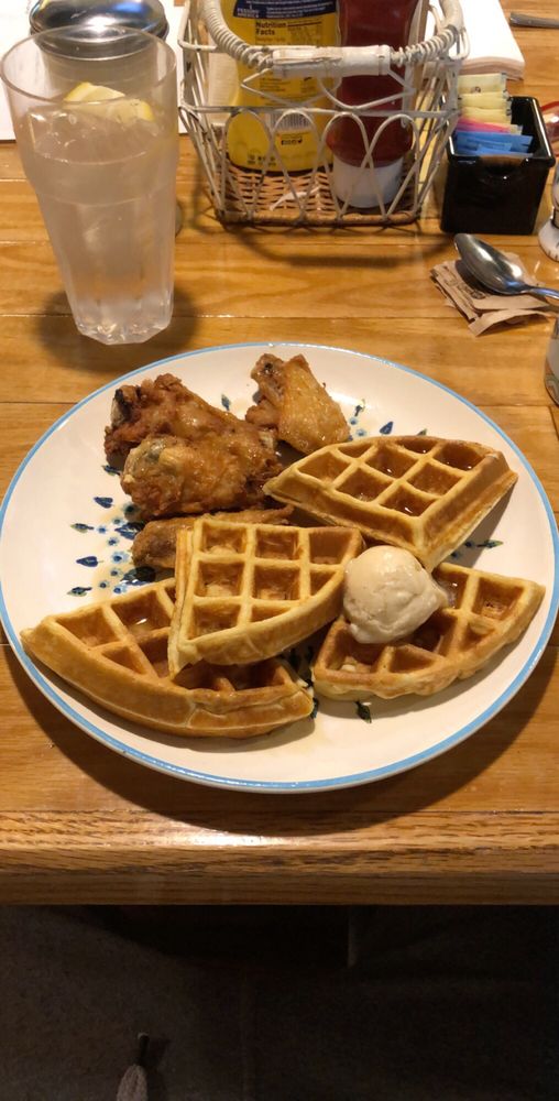 CENTER PERK - 169 Photos & 164 Reviews - American (New) - 639 Main St ...