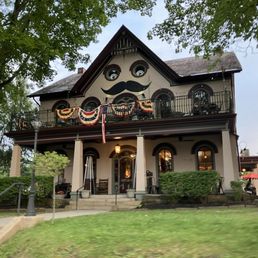 HARMONY INN - Updated July 2025 - 426 Photos & 321 Reviews - 230 Mercer ...