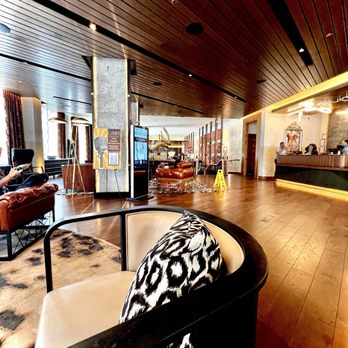 HOTEL FRAYE NASHVILLE, CURIO COLLECTION BY HILTON - Updated September ...