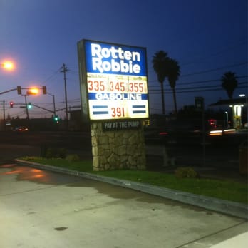 ROTTEN ROBBIE - Updated November 2025 - 76 Photos & 27 Reviews - 1304 ...