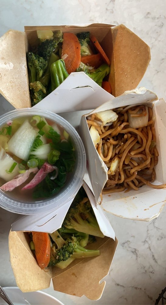 NEW WING FAT - Updated January 2025 - 55 Photos & 62 Reviews - 640 E ...