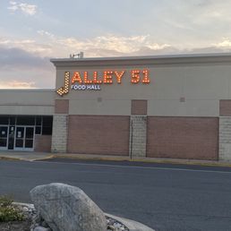 ALLEY 51 - Updated March 2025 - 182 Photos & 48 Reviews - 10500 Centrum ...