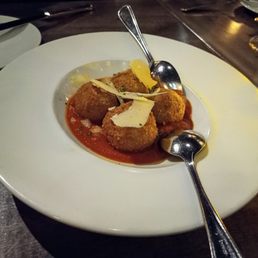 SARPA RESTAURANT - Updated February 2025 - 205 Photos & 123 Reviews ...