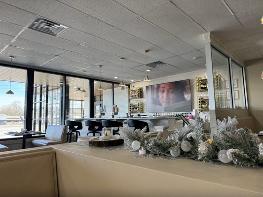 HANNAH’S BAR & GRILL - Updated January 2026 - 70 Photos & 60 Reviews ...