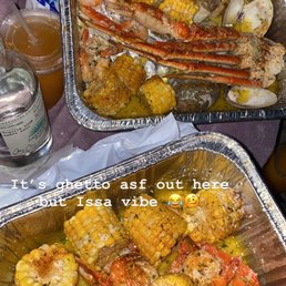 LIGHTHOUSE FISH MARKET & RESTAURANT - Updated June 2024 - 300 Photos ...