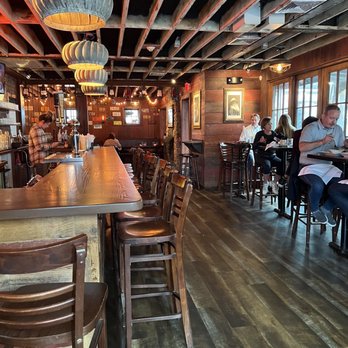 LITTLE BARN - Updated May 2025 - 220 Photos & 322 Reviews - 1050 Post ...