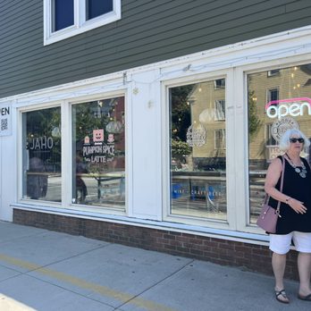 JAHO COFFEE ROASTER & WINE BAR - Updated January 2025 - 27 Photos & 13 ...