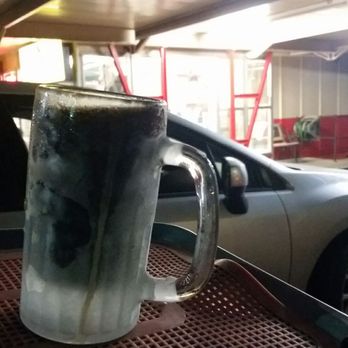 MUGS UP DRIVE IN - Updated April 2025 - 48 Photos & 111 Reviews - 700 E ...