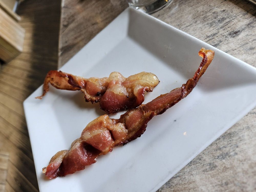 LOCKSIDE BAR AND GRILL - Updated January 2026 - 357 Photos & 363 Real ...