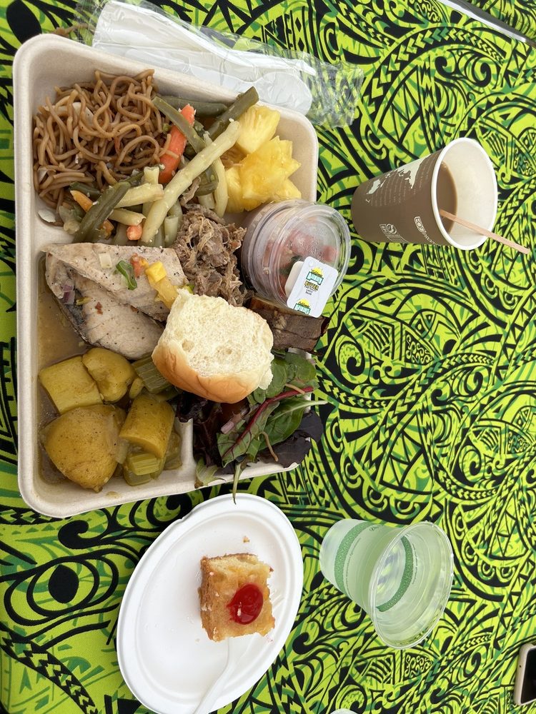 ALOHA KAI LUAU - SEA LIFE PARK - 66 Photos & 22 Reviews - 41-202 ...