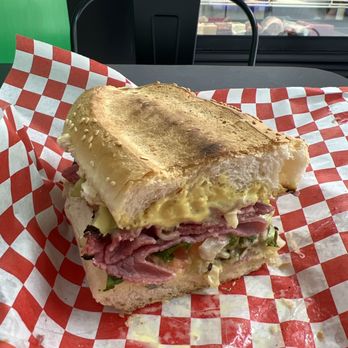 TONY’S DELI - 111 Photos & 177 Reviews - 2609 W Olive Ave, Burbank ...