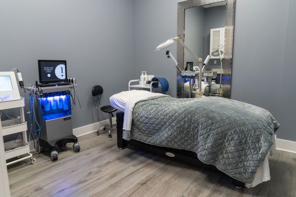 VIO MED SPA - Updated December 2025 - 11 Photos - 14900 Potomac Town ...