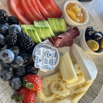 SULTAN BAKERY & CAFE - Updated December 2025 - 36 Photos & 18 Reviews ...