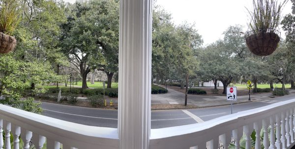 FORSYTH PARK INN - 105 Photos & 54 Reviews - 102 W Hall St, Savannah ...