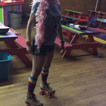 NEW SKATELAND - Updated December 2025 - 10 Photos - 33 E Ferry St ...