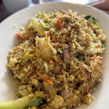 PHO CAPITAL - Updated July 2025 - 146 Photos & 193 Reviews - 107 State ...