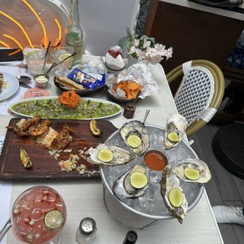 LION FISH - Updated June 2024 - 952 Photos & 408 Reviews - Erasmo ...