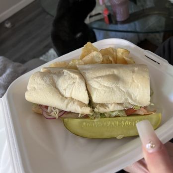 SAMICH SHACK - Updated December 2025 - 38 Photos & 68 Reviews - 5867 ...