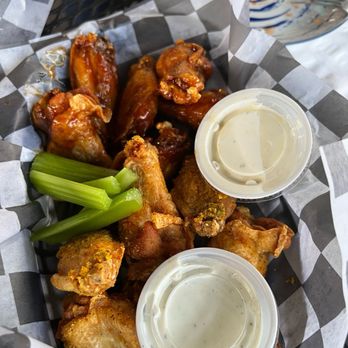 POLLIWOGS - Updated October 2025 - 49 Photos & 95 Reviews - 1025 ...