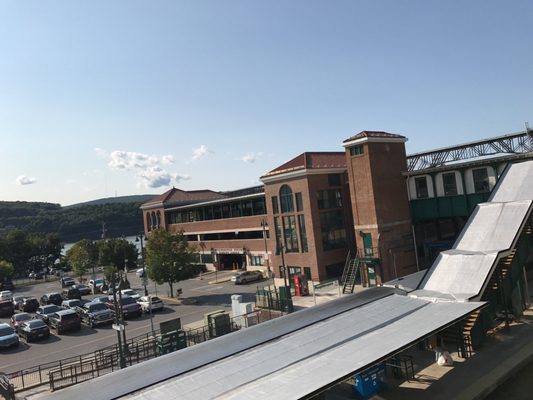 AMTRAK STATION - POUGHKEEPSIE - Updated July 2025 - 37 Photos & 19 ...