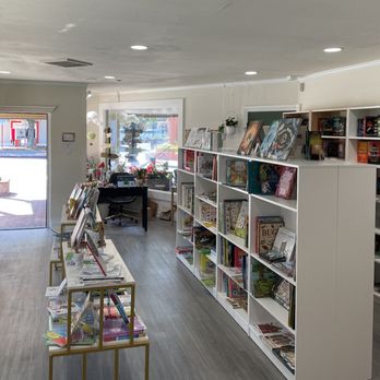 BEYOND TEXT BOOKSTORE - Updated October 2025 - 37 Photos & 11 Reviews ...