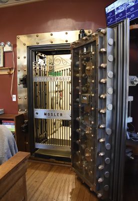 DOLLARS & CENTS COIN SHOP - Updated October 2025 - 12 Photos - 128 E ...