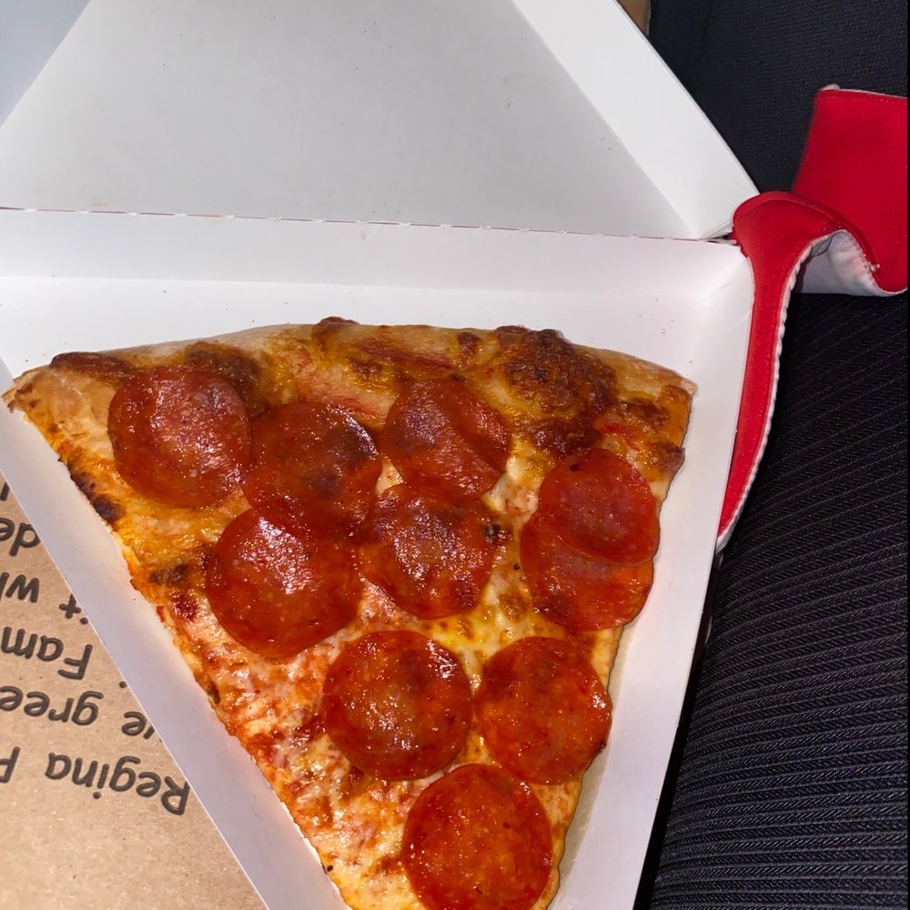 REGINA PIZZA - Updated May 2024 - 305 Photos & 370 Reviews - 44 Station ...