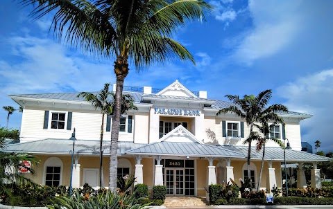 PARADISE BANK - Updated December 2025 - 13 Reviews - 2420 N Federal Hwy ...