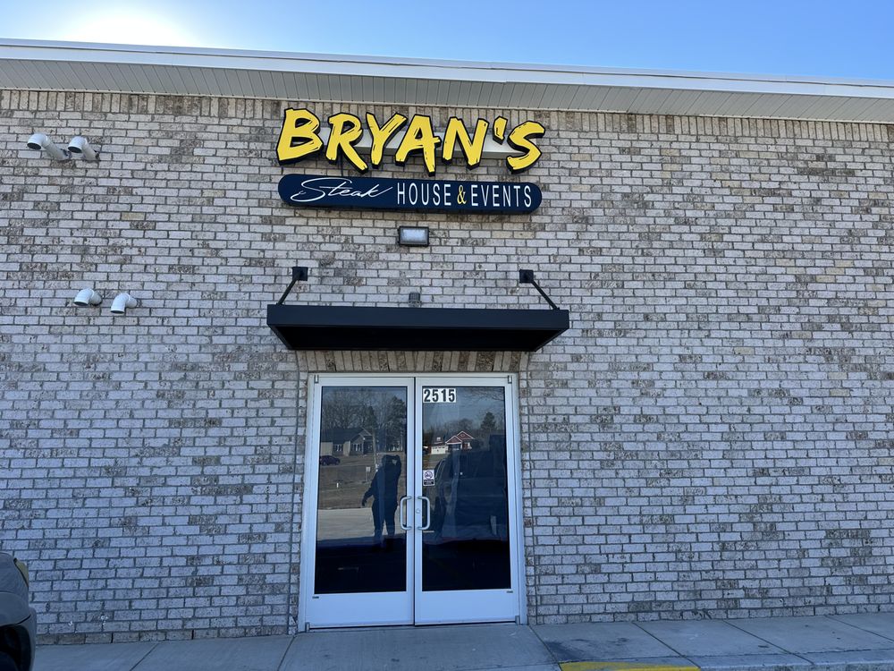 Bryan’s Steakhouse, White Bluff | Roadtrippers
