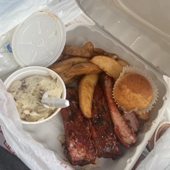 RIVERSIDE BBQ & GRILL - Updated October 2024 - 157 Photos & 161 Reviews ...