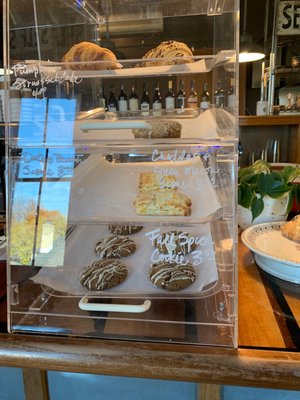 SHINY MOON CAFE - Updated July 2025 - 24 Photos & 20 Reviews - 4164 ...