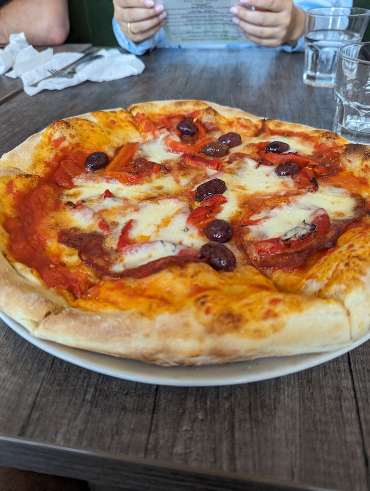 VIVO PIZZA PASTA - Updated May 2026 - 12840 Highway 27, Nobleton ...