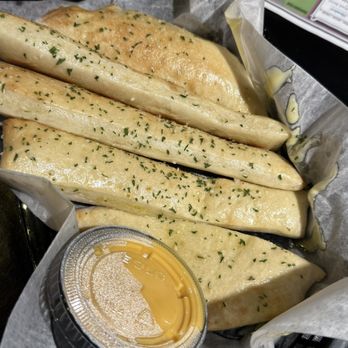 FAMOUS MONSTER PIZZA - Updated January 2026 - 131 Photos & 49 Verified ...