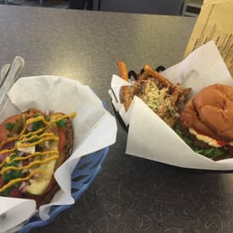 THE BURGER DIVE - Updated September 2025 - 370 Photos & 701 Reviews ...