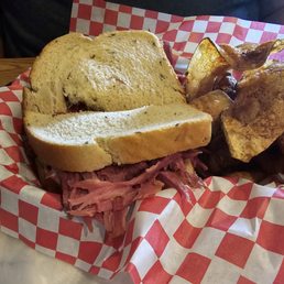 CLANCY’S PIZZA PUB - Updated October 2025 - 55 Photos & 139 Reviews ...